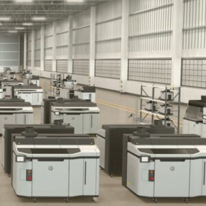 3D Printing vs Traditional Manufacturing (2025 Updated)